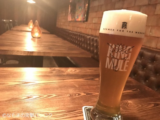 広々とした店内のKOSMO Bar&Bistro | なもきの突撃バンコク